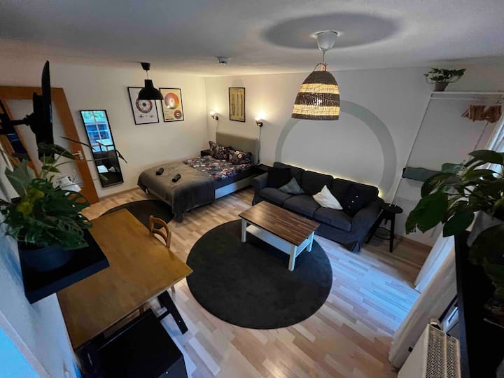 Cozy Balcony | Dtwn | 24/7 Check-in | 100mbps - Dresden