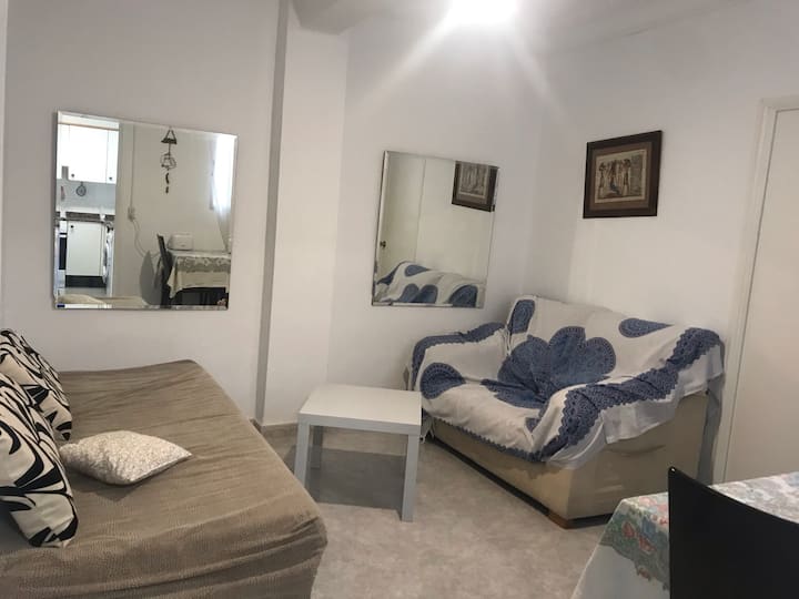 Bonita Habitación ( Zona Mestallas ) - Valencia