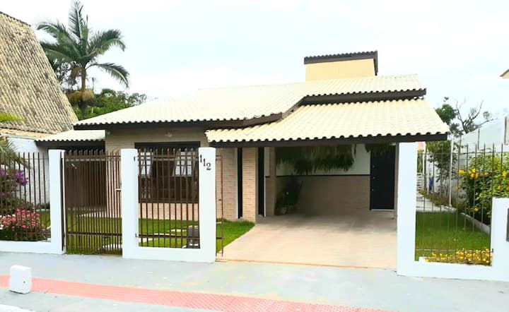 Casa Ingleses/3quartos (2suítes)/ambiente Familiar - Florianópolis