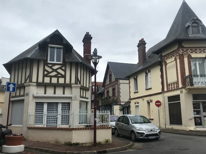 Beau Duplex En Plein Coeur Houlgate, Proche Plage - Houlgate