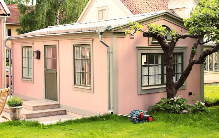 The Little Pink House - Stockholm