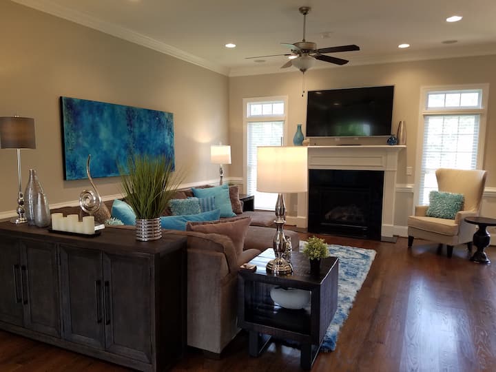 Cozy Queen Room ★ Many Amenities★central Location - Greenville, NC