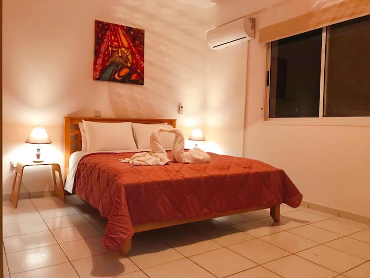 Sunny 1 Bedroom Kato Paphos Apartment - Kato Paphos