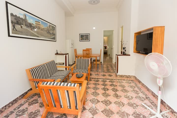 El Balcón De Chacón - Cuba