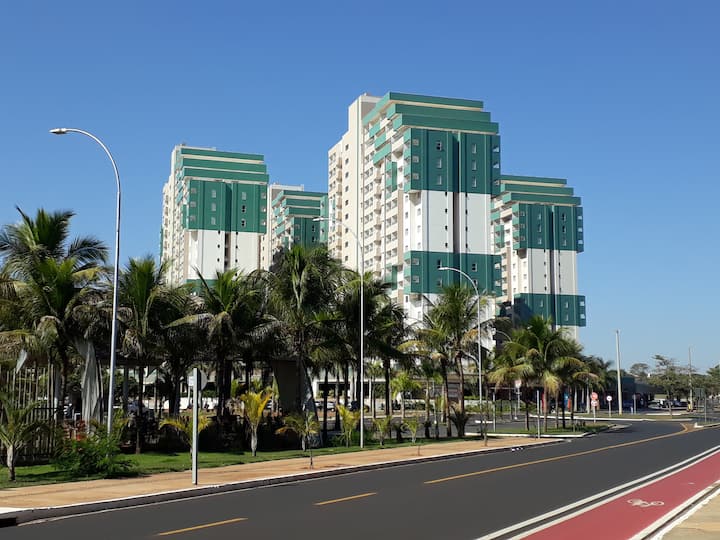 Olímpia Park Resort Com Melhor Vista Na Varanda - Olímpia