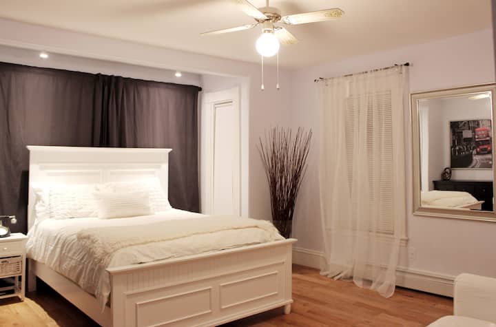 Stylish Spacious Guests House - Boston, MA