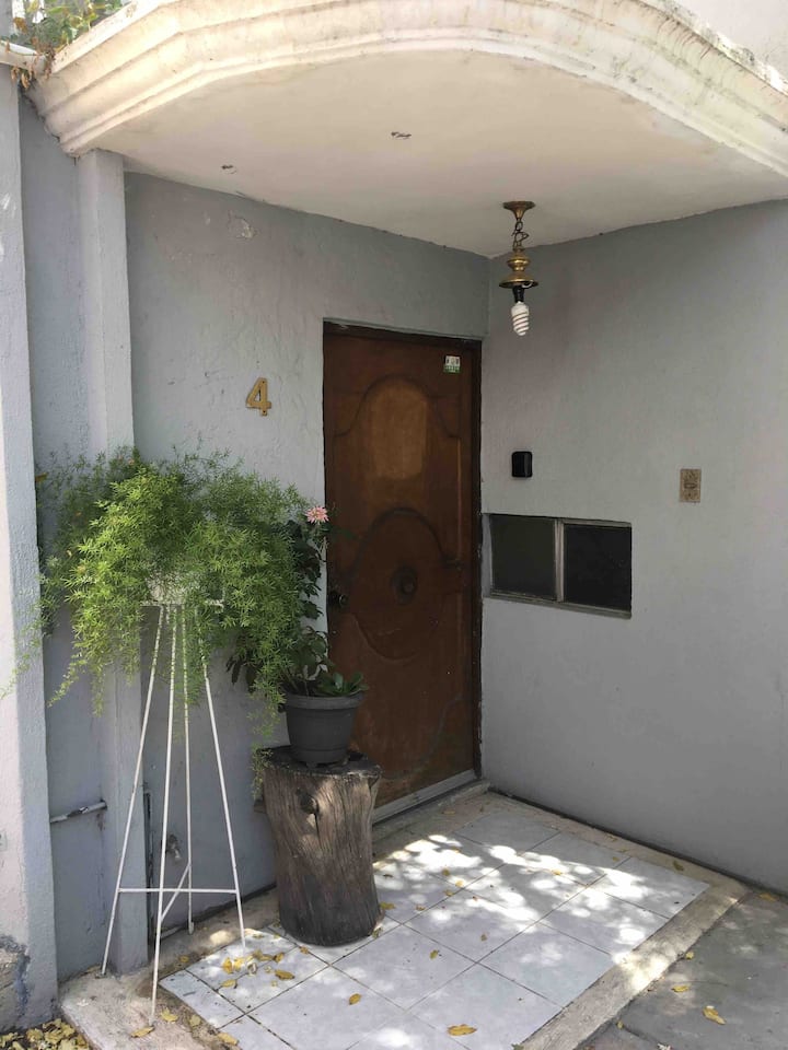 Departamento Privado Centro Saltillo 4 Personas - Saltillo