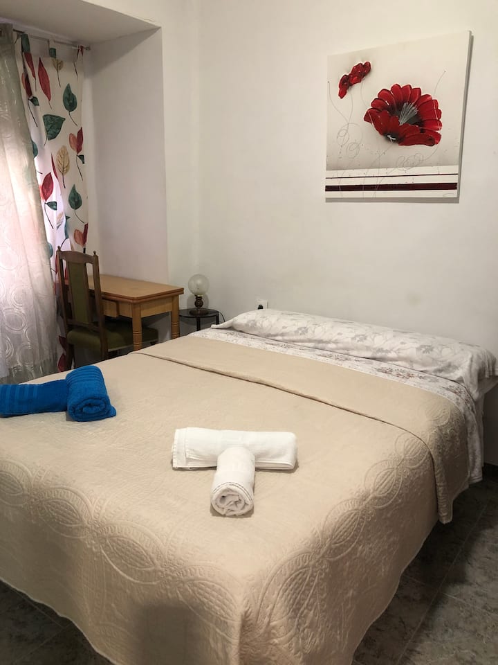 Habitación En Puerto De Sagunto (1) - Sagunto