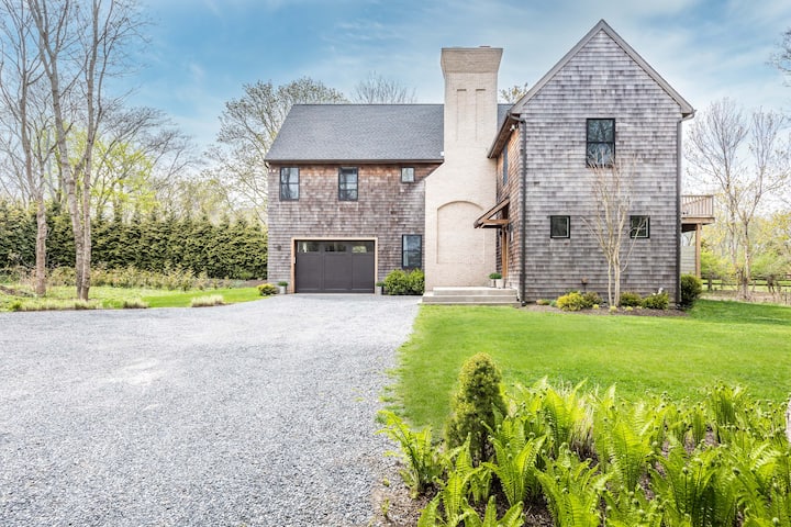 Family Haven - Walk 2 Town - East Hampton, NY