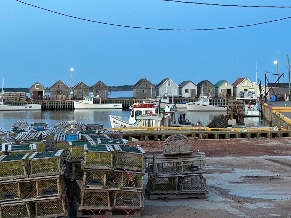 Redhead Harbour Retreat Morell PEI - Bungalows for Rent in Morell ...