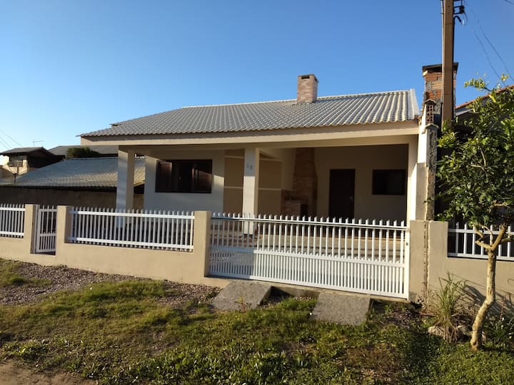 Casa Ponta Da Barra Em Laguna Sc - Laguna