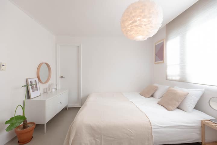 [M2]myeong-dong 2bedroom 1bath, 2floor - Myeong-dong