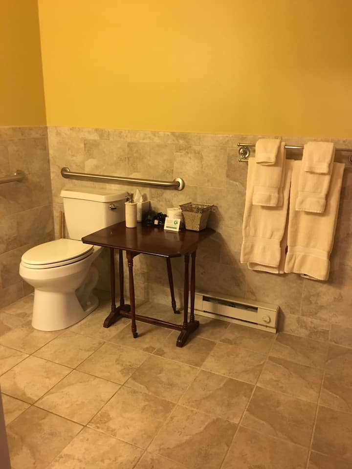 The Swope Suite Executive Room - Gettysburg, PA