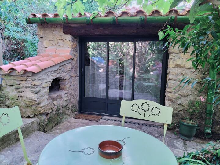 Jolie Chambre Indépendante- Terrasse Coin Cuisine - 塞雷