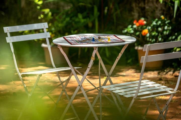 Saffronstays Belvedere - Goa