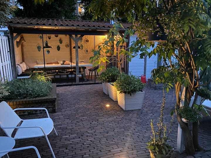 Hosted By Wendy Beautiful House With Lovely Garden - Scheveningen