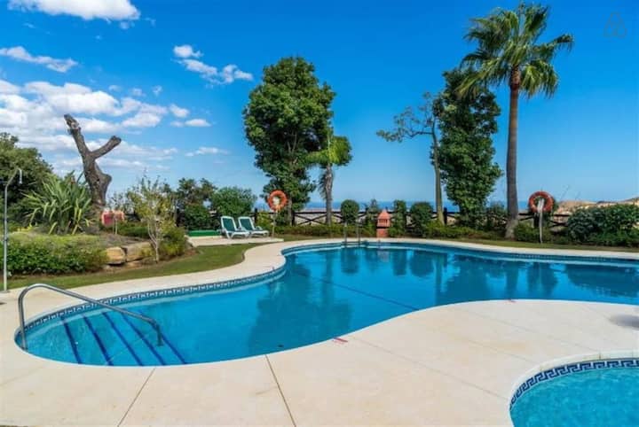 Lux Apt: Sea Views, Tennis, Paddle,golf,gym, Pools - Calahonda