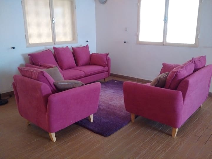 Chambre Privée à Petit Paris Avec Gardien De Nuit - Ouagadougou