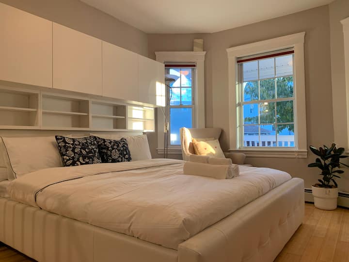 Private Bed-bath, Cambridge-tufts/free Parking - Somerville, MA