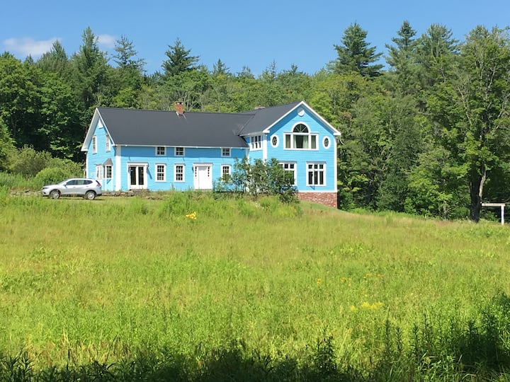 Sweet Berry Farm - Stratton Mountain, VT