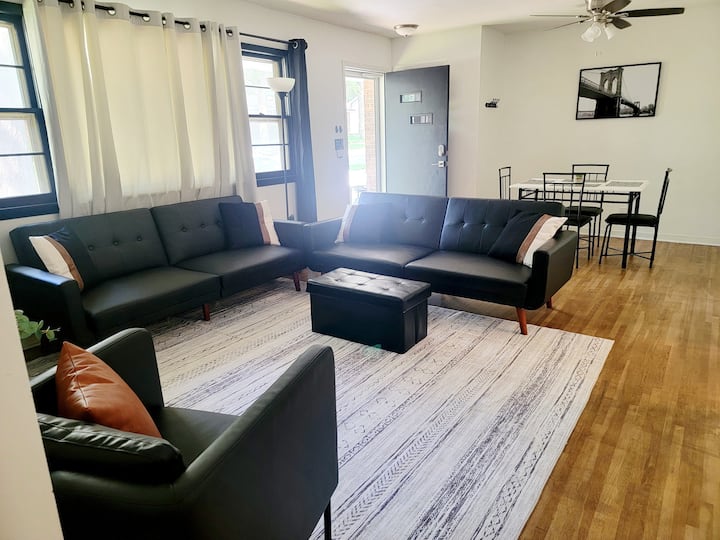 3 Bedroom, 1 Bath House - Lincoln, NE