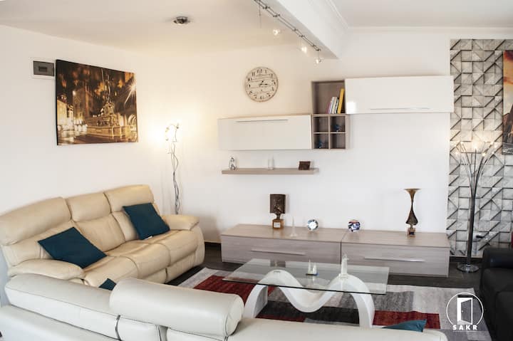 Residence Stone Kyle Appart 260m2 Italian-style - Jaunde