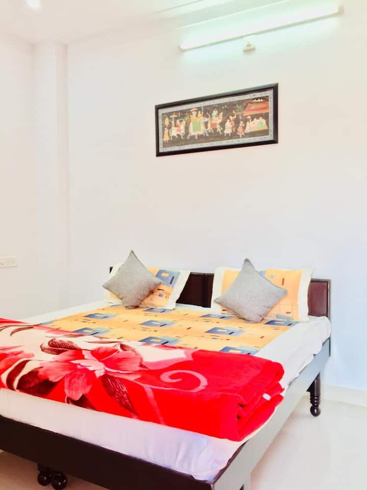 Lake, Fields And Mountain Vista - Udaipur