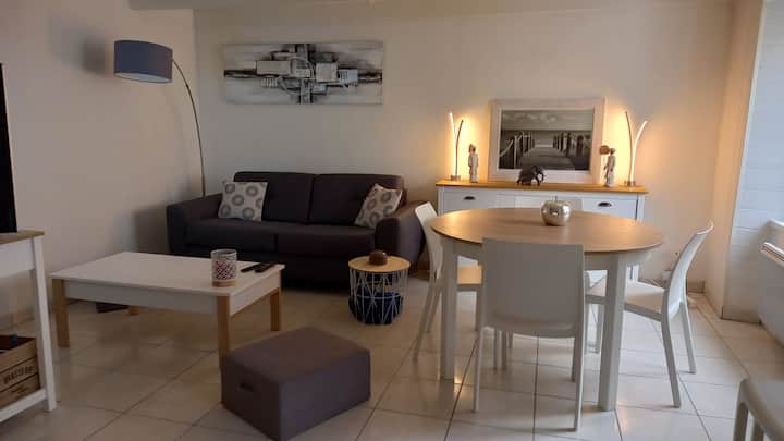 Maison Bord De Mer Chaleureuse à 1 Km De La Plage - Plozévet