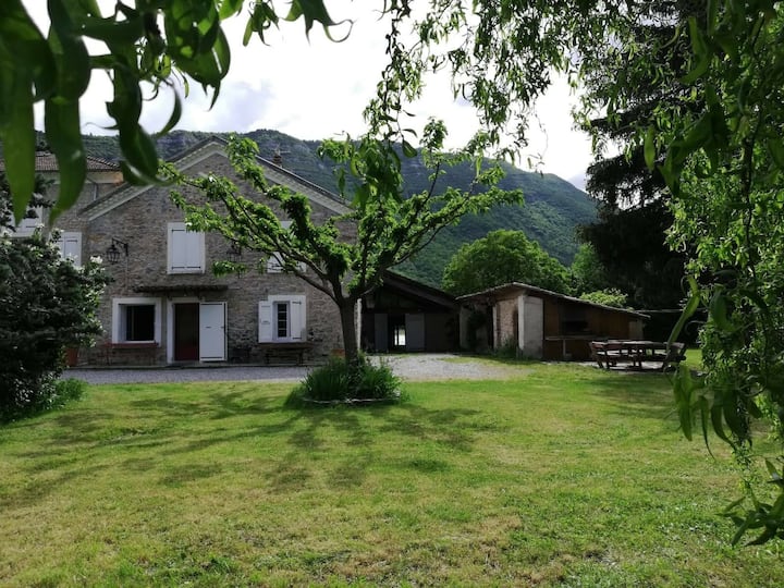 Gites  Feniere  Dans Mas En Pierre - Sisteron
