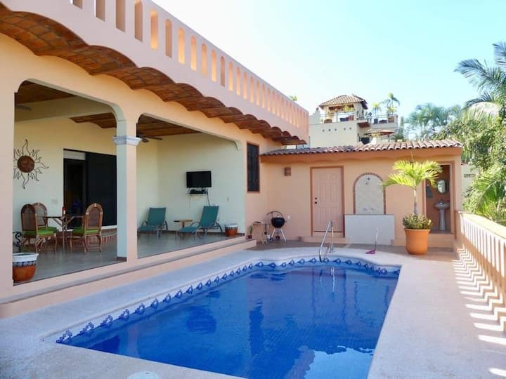 Casa Reata - Los Ayala
