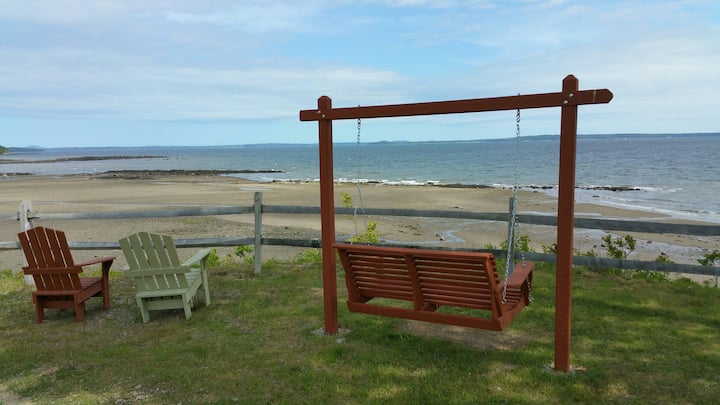 Eagle's Nest At The Moorings (Belfast, Me) - Belfast, ME