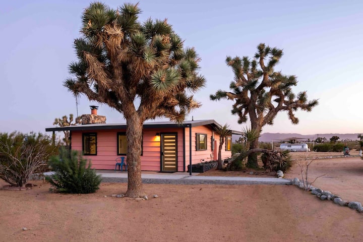 Pool/spa/sun/stars
Fire/views/private - California