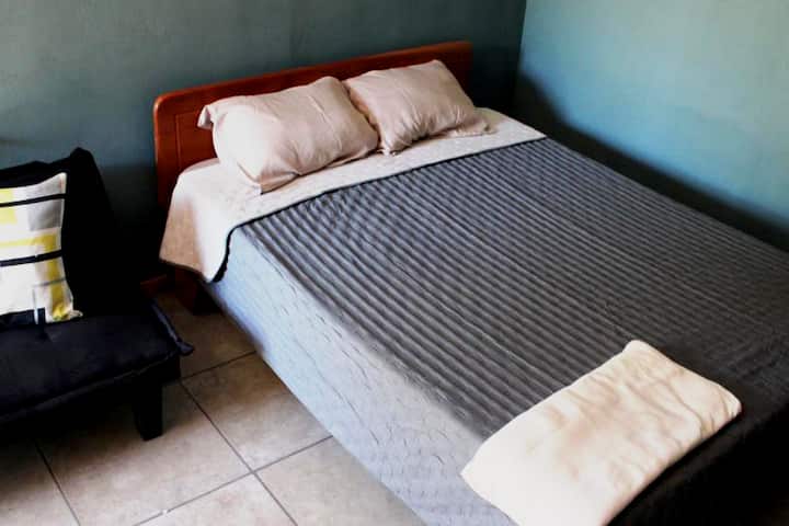 Posada De Montaña, Hosp En Habitación Matrimonial - Santa Cruz