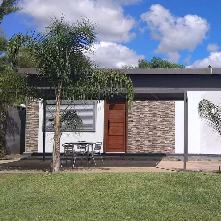 Anacaguita 1: Casa Con Hermoso Parque Y Juegos - Termas del Daymán