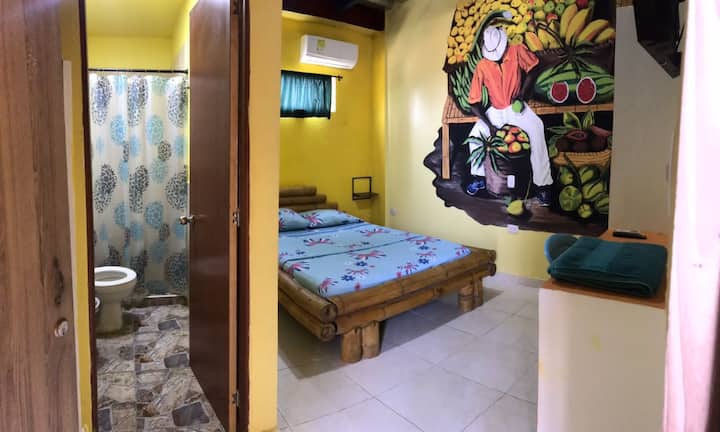 Habitación Fresca Acogedora Y Con Sabor Caribeño, - Cartagena