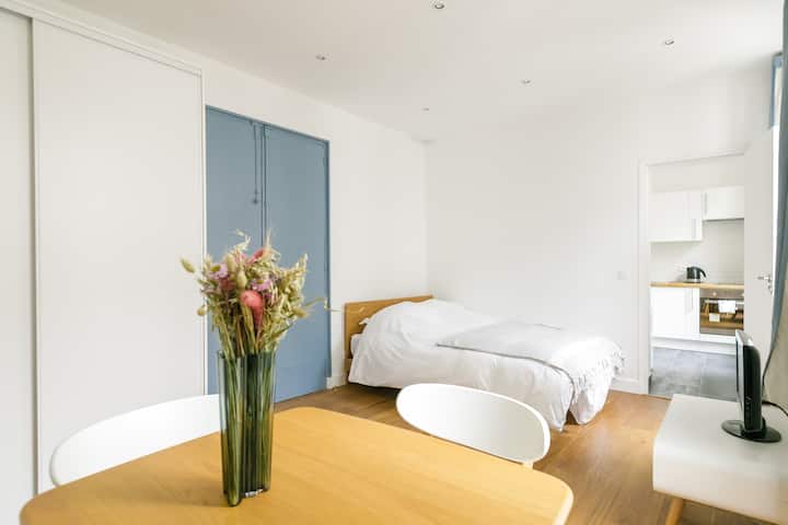 Grand Studio Au Coeur Du Sentier (2ème) - París