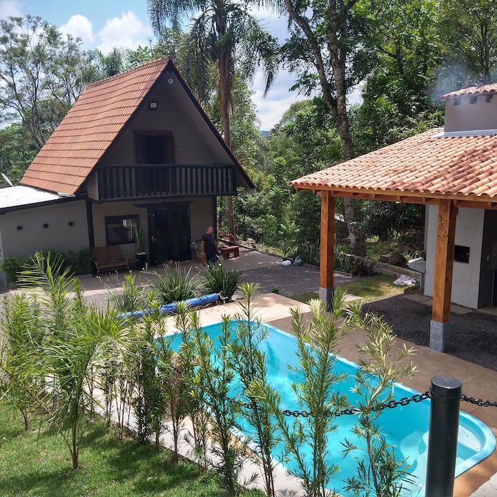 Cabana Agradável Em Meio A Natureza - Dois Irmãos