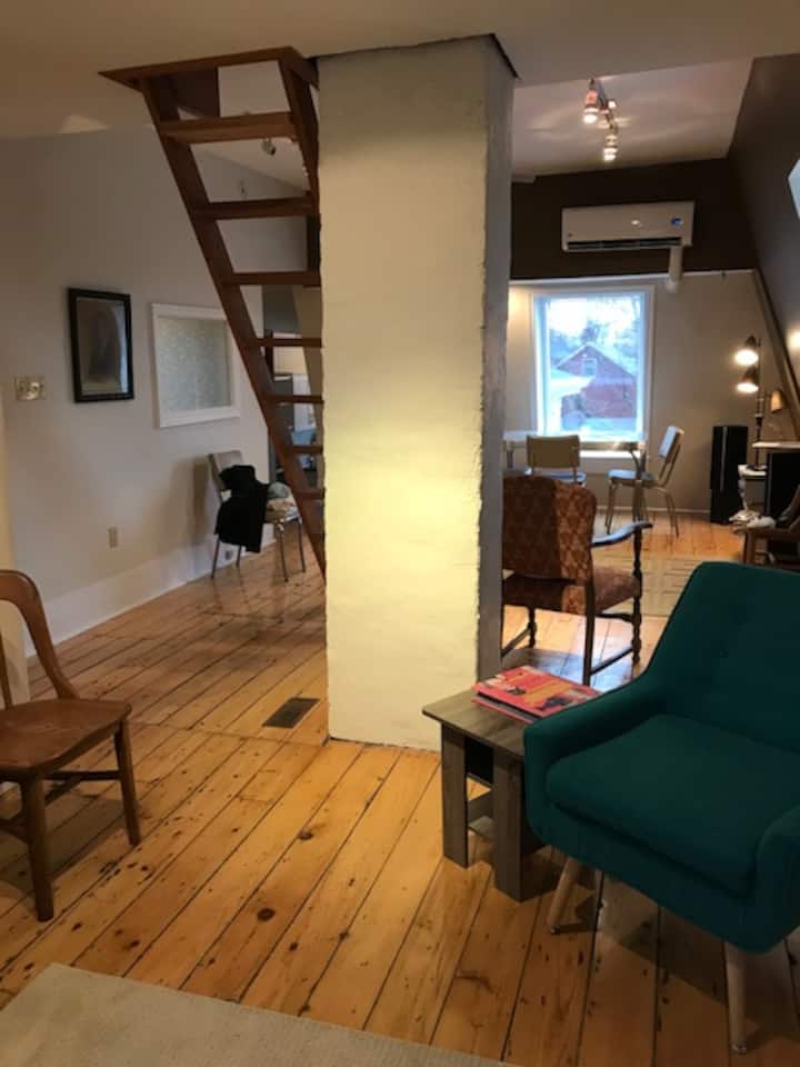 Pentz-howe House Loft Apartment - Charlottetown