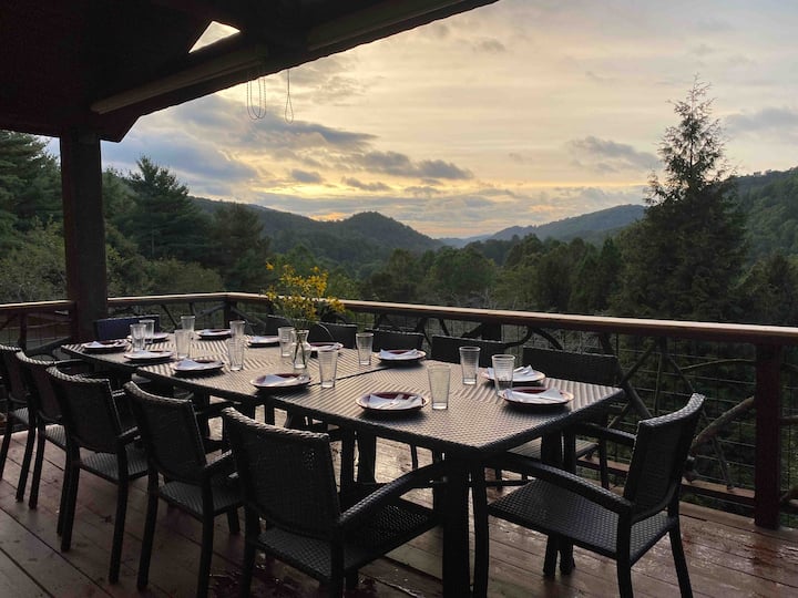 Mountain Views & Perfect Location In Boone - Boone, NC