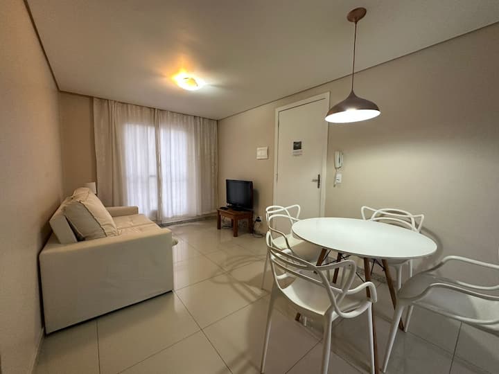 Apto Tranquilo Próximo Ao Aeroporto/com Garagem - São José dos Pinhais