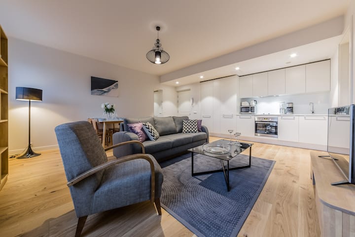 Chic 1 Bedroom In Tallinn City Center - Tallinn