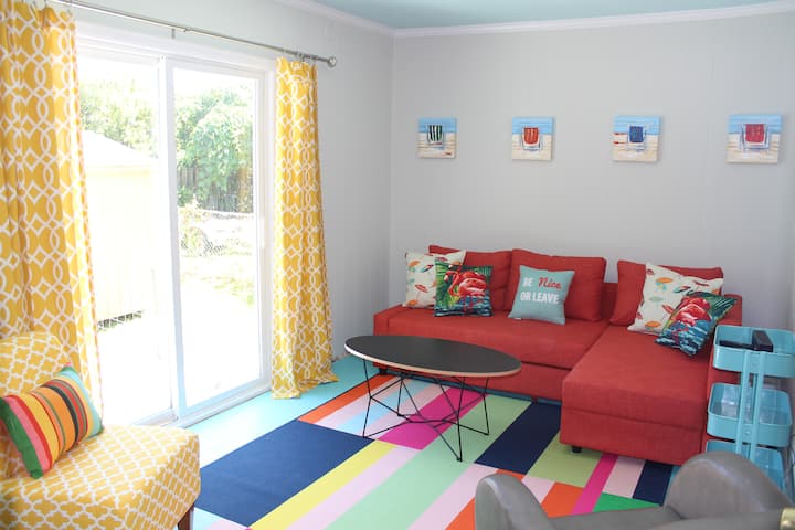 Buttercream Beach Cabin - Pawleys Island, SC