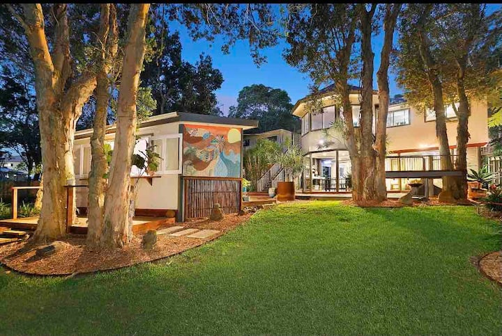 Perfect Balance Of Beach & Bush - Bateau Bay