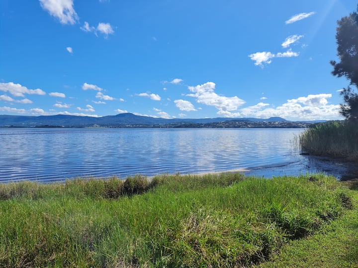 Selenas By The Lake - Wollongong