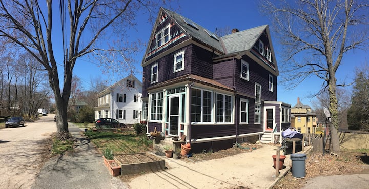 Hyggelit House: Purple Victorian On Redline - Boston, MA