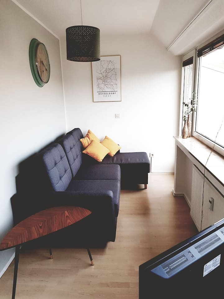 Charming Maisonette With Sun Terrace - Düsseldorf