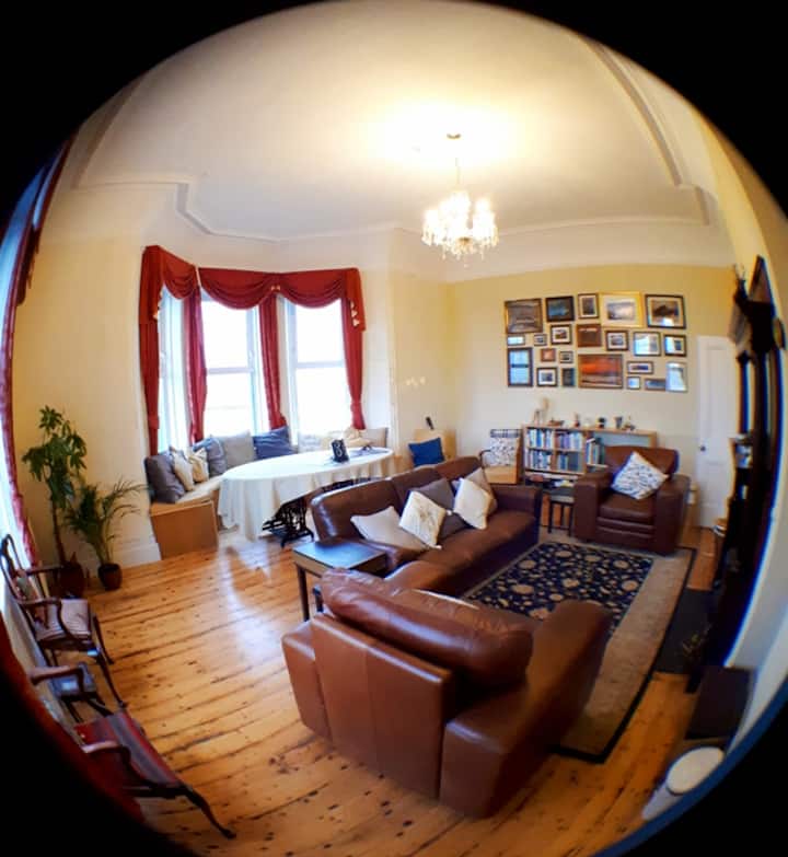 Bundoran Oceanfront Manor House - Bundoran