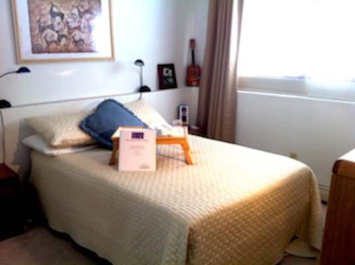 Quiet, Calm, Peaceful - That's Jarvi Homestay - Anchorage, AK
