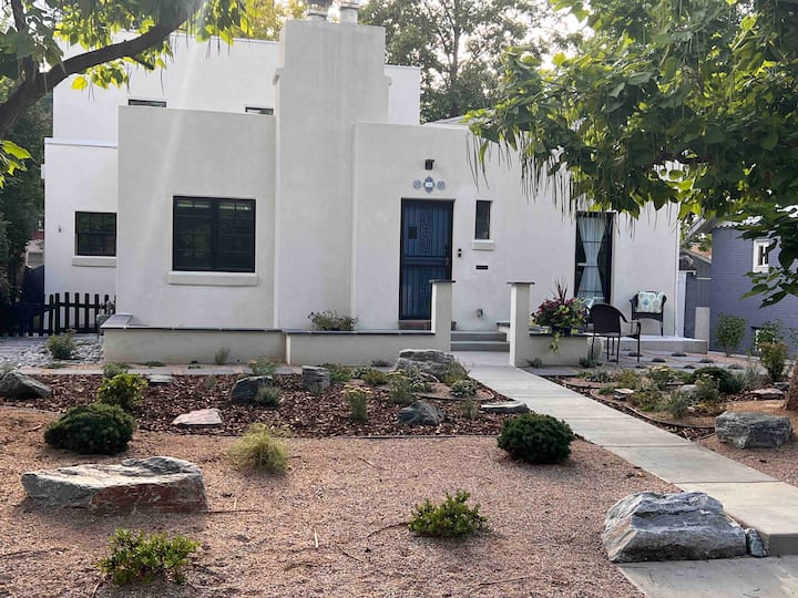 La Casita De Lola - Denver, CO