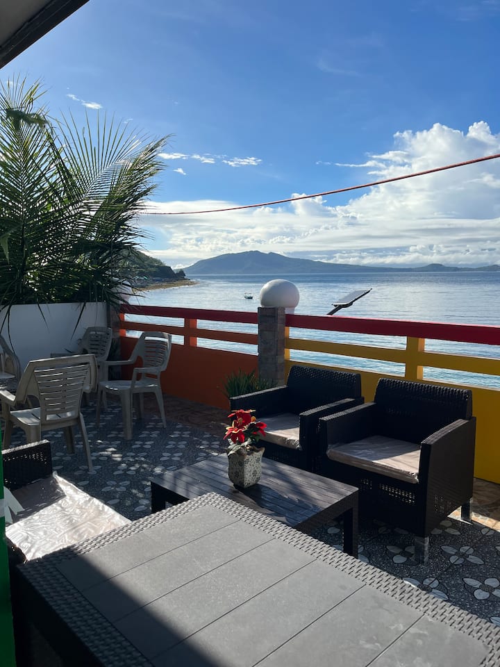 Jevictoria Breeze Beach Resort (Beach Front Home) - Batangas